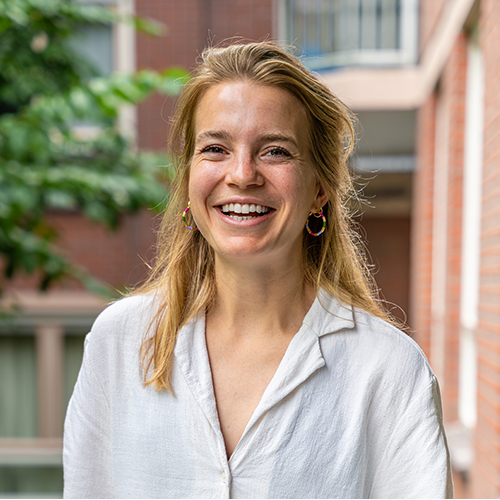 Anne Hoornweg - Viisi Expats